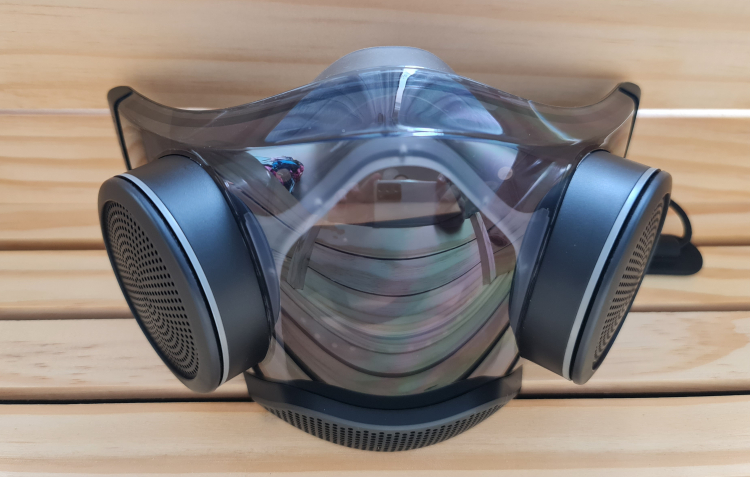 Razer Zephyr review - Transparent Social Smart mask with RGB | TechNave