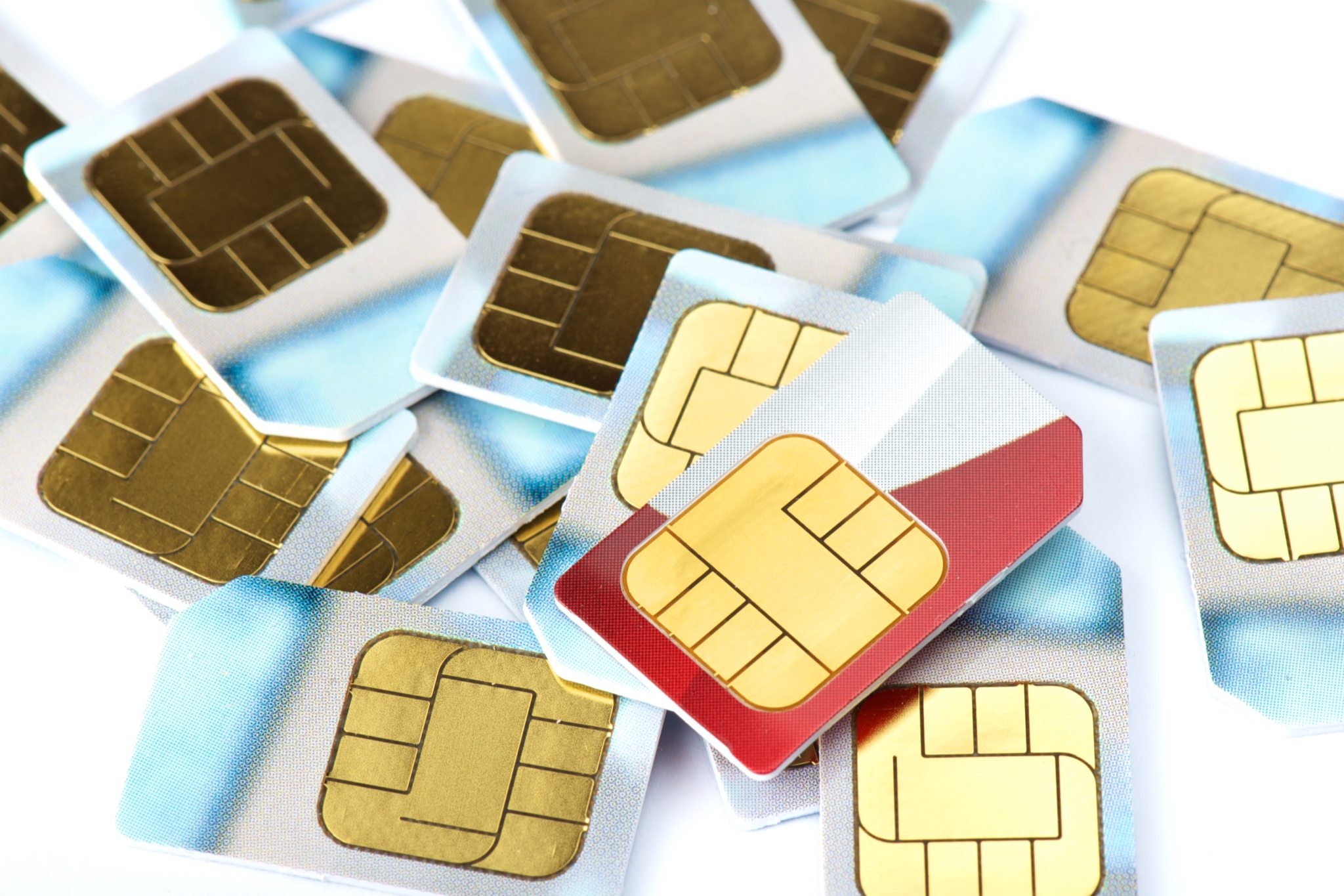 Android 13 may make SIM cards obsolete by allowing connection to two ...