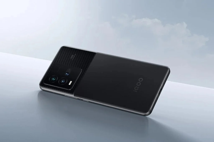 iQOO 9T release: SD 8+ Gen 1, 6.78-inch E5 AMOLED, and 120W charging, starts from ~RM2,794 ...
