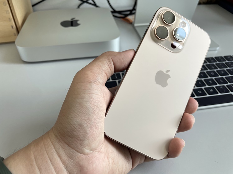 iPhone 16 Pro Review - Your annual flagship iPhone (but it's missing ...