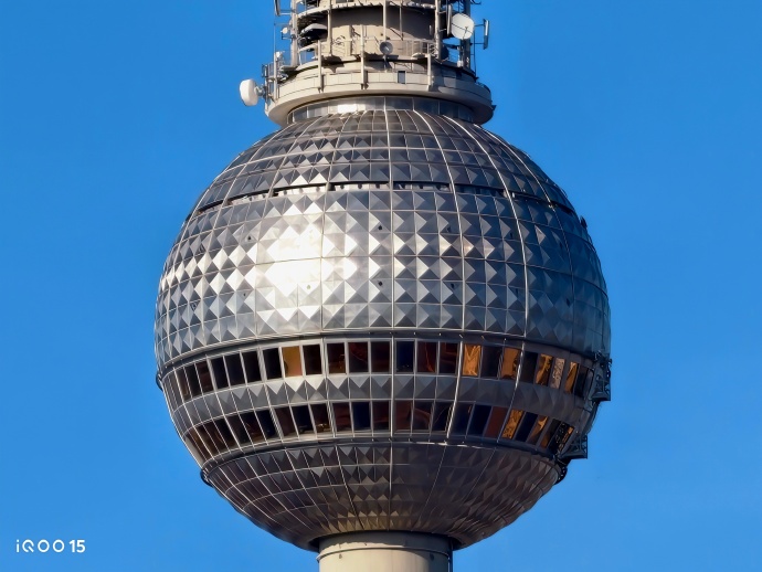 iQOO 15 telephoto camera samples and more specs teased online | TechNave